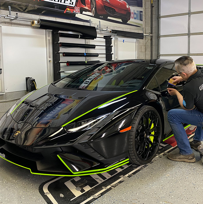 Luxury car wraps - CUSTOMWRAPS.CA