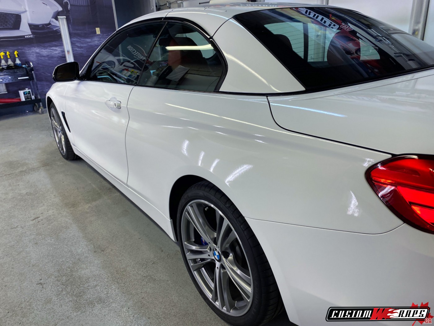 BMW 428i convertible gloss white - CUSTOMWRAPS.CA