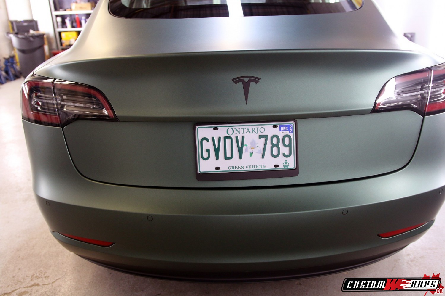 Tesla 3 Matte Pine Green Metallic - CUSTOMWRAPS.CA