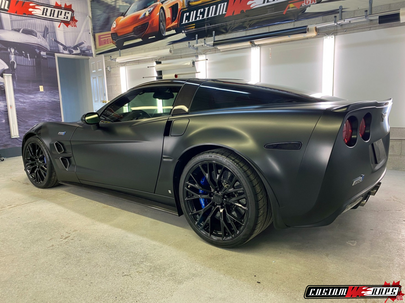 Corvette ZR1 Satin Black - CUSTOMWRAPS.CA