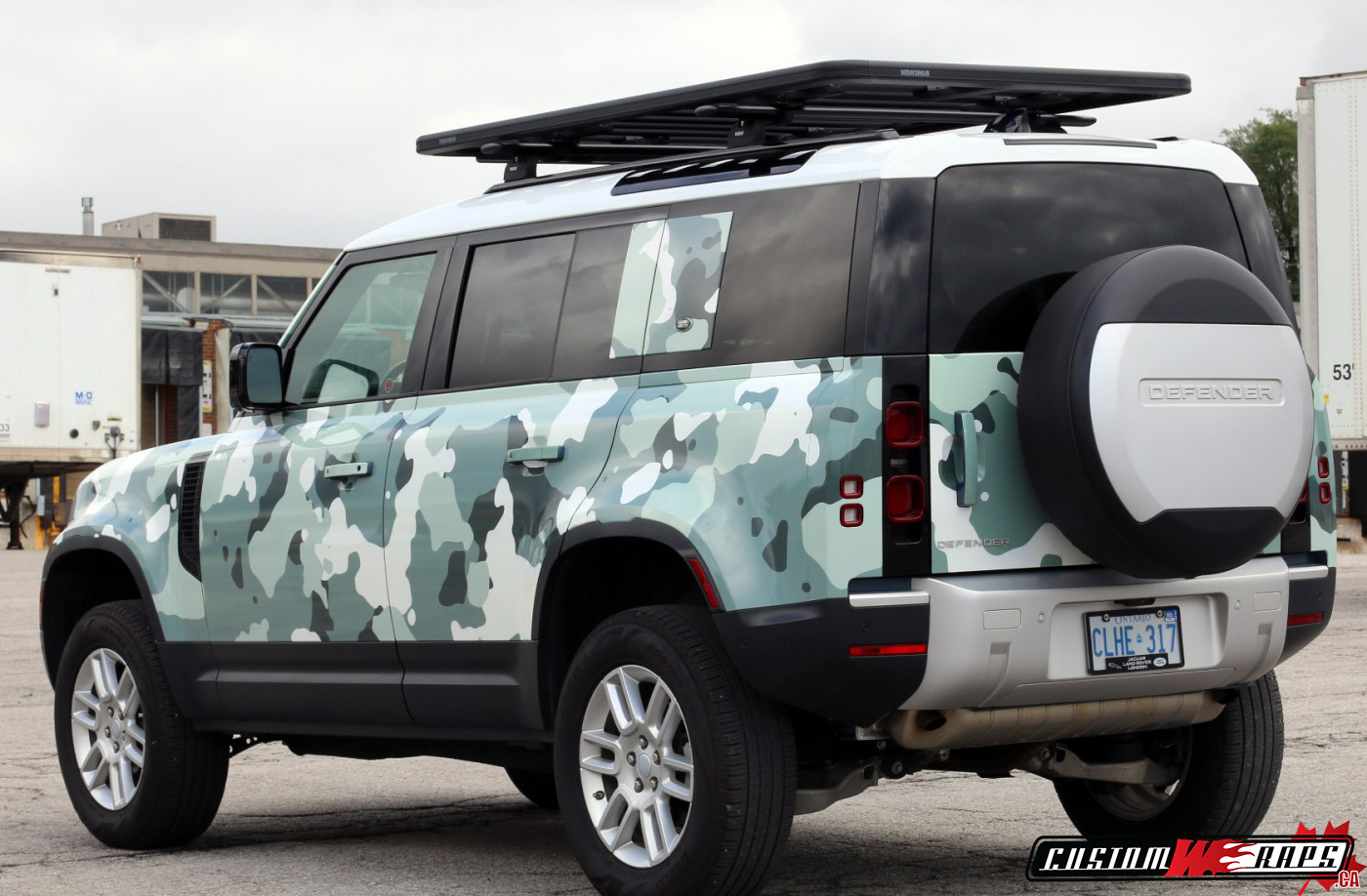 Land Rover Defender camo - CUSTOMWRAPS.CA